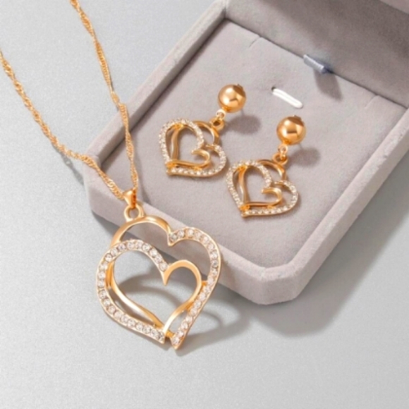 Boutique 9 | Accessories | Heart Necklace Earrings Set | Poshmark